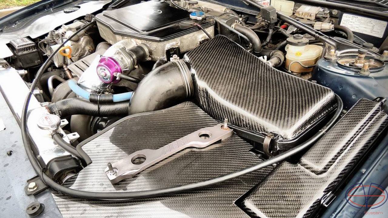 Engine bay Toyota Celica st205 st202