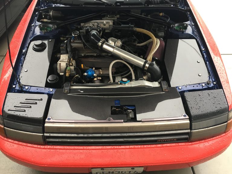 Toyota Celica ST205 TTE rally light pods.