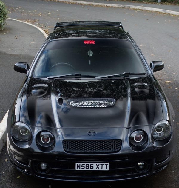 Toyota celica st205 with carbon parts