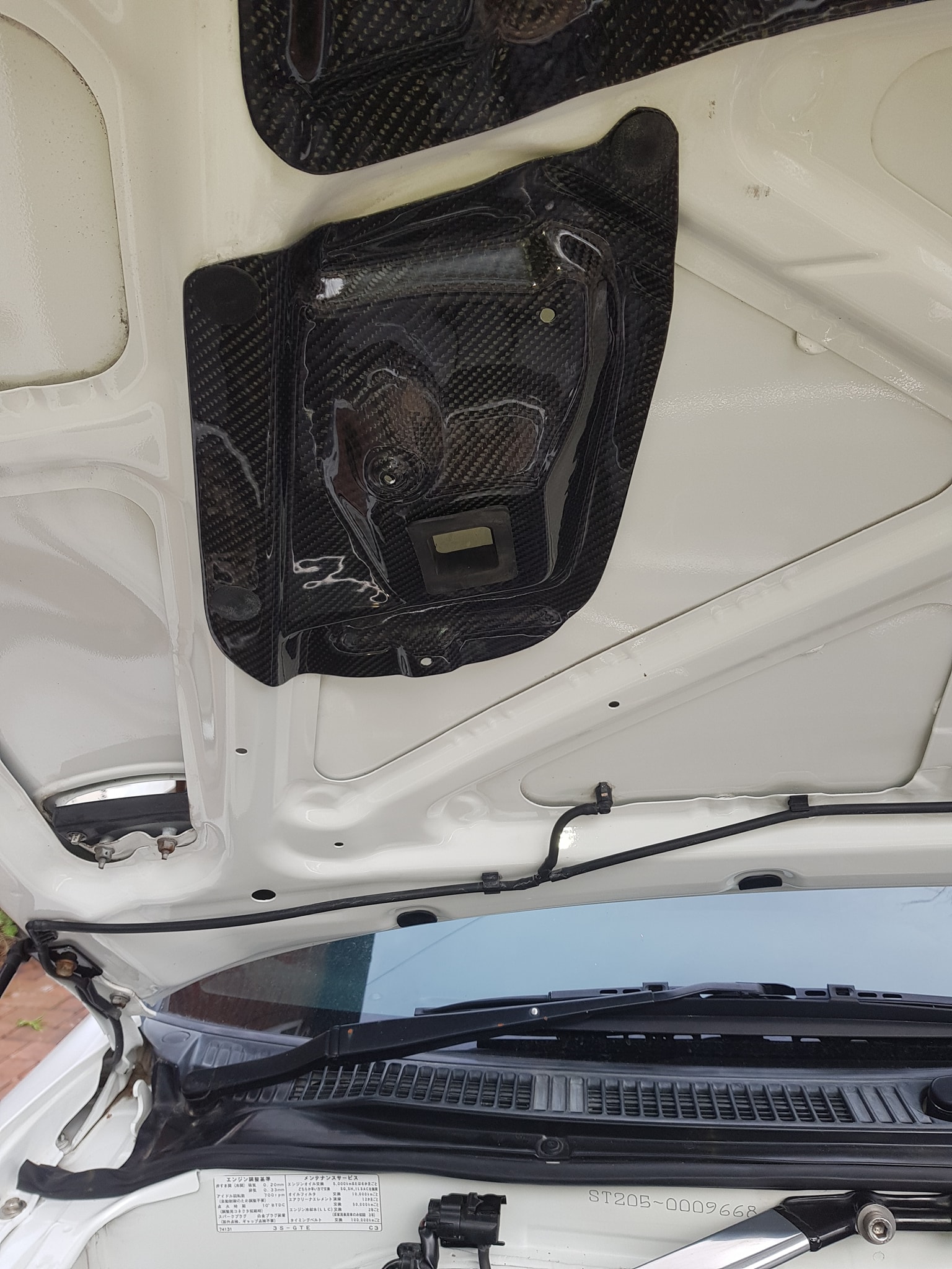 Carbon fiber rain guard for Toyota Celica gt4 st205 bonnet