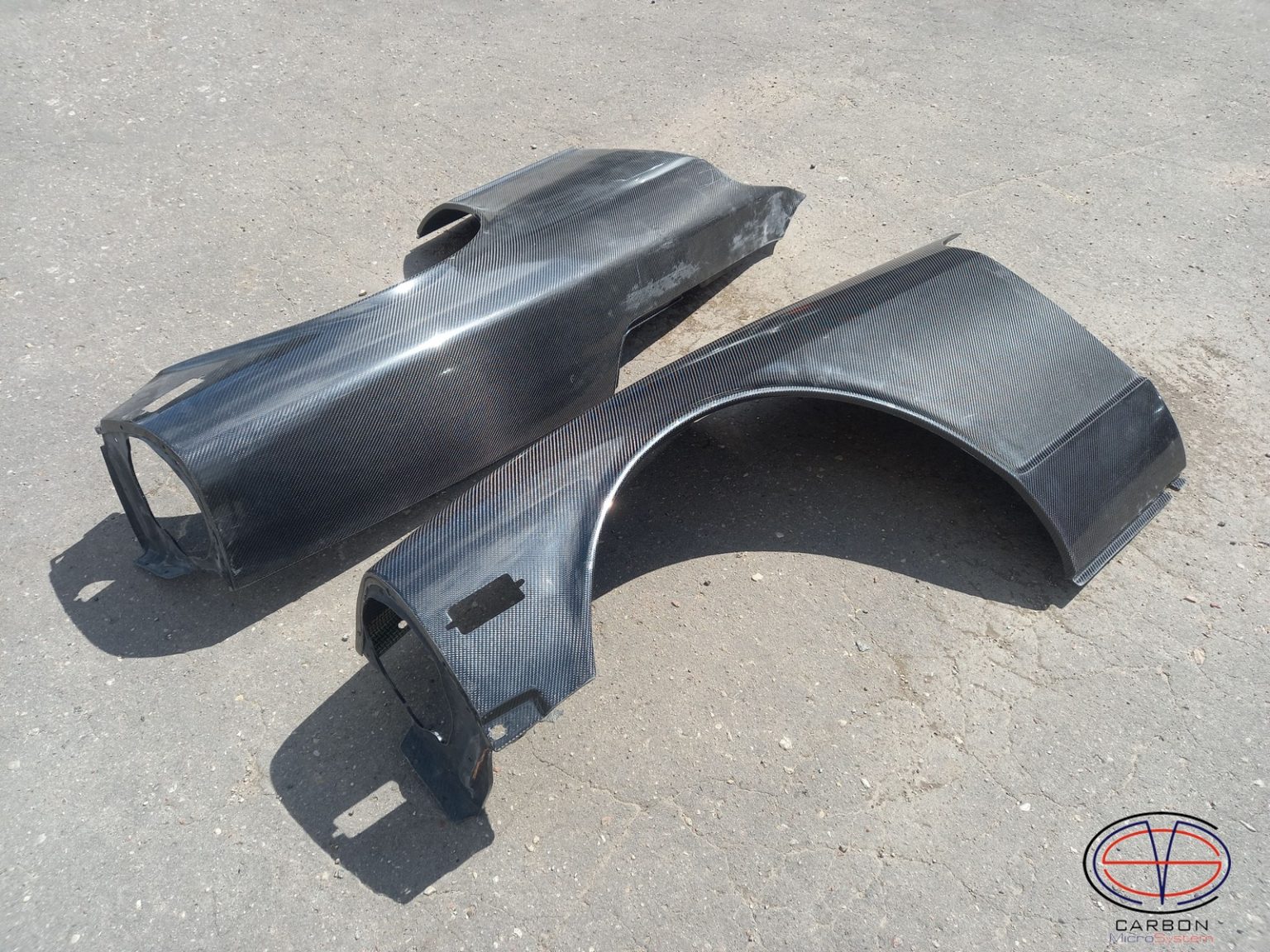 Carbon fenders Datsun 280Z