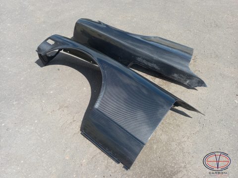 Carbon fenders Datsun 280Z