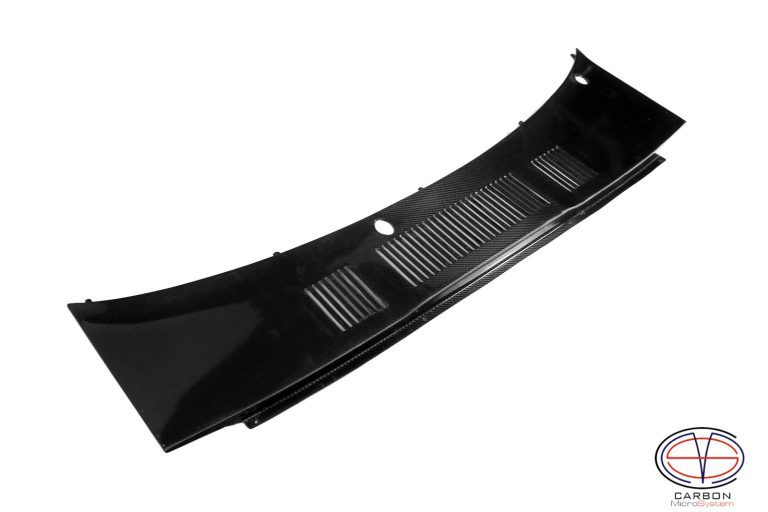 Carbon Wiper cowl for Datsun 280Z